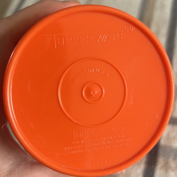 Tupperware | Kitchen | Retro Vintage 97s Tupperware Harvest Orange ...